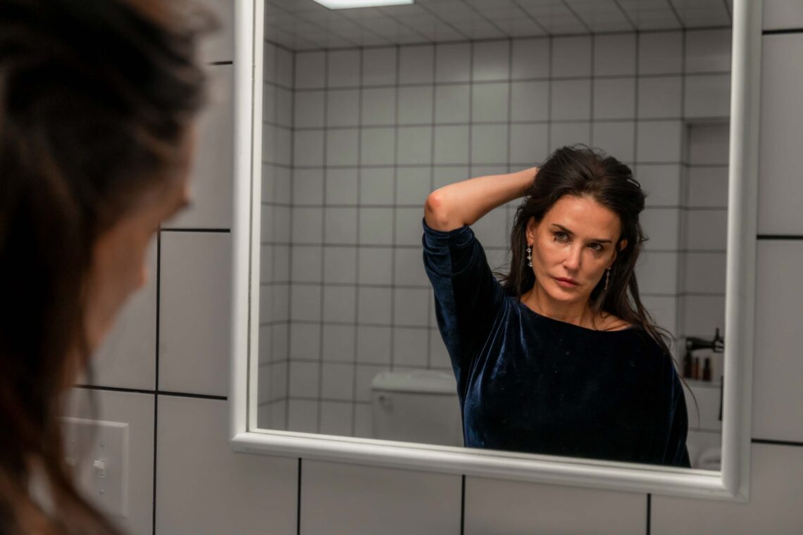 Terribly beautiful: "The Substance" tackles the beauty craze - FACES ...